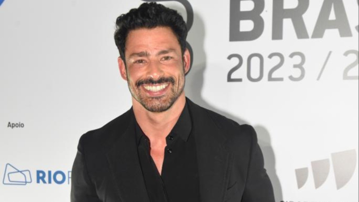 Cauã Reymond diz que é vaidoso e reflete sobre os 43 anos: 'Faço tudo ...