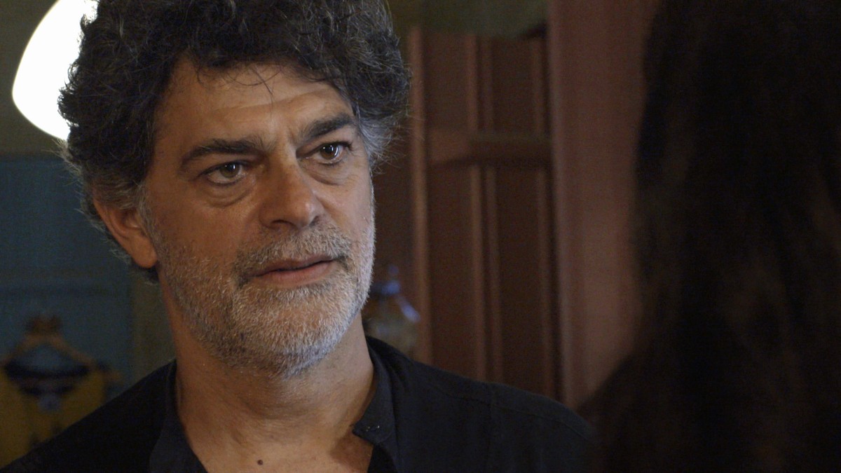 Murilo fica perplexo quando descobre quem pode ser a sua filha | vem ...