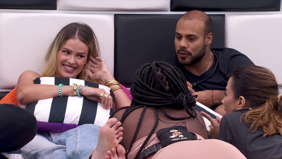 A Gente Já Tem O Nosso Grupo Diz Yasmin Em Conversa Com Brothers No