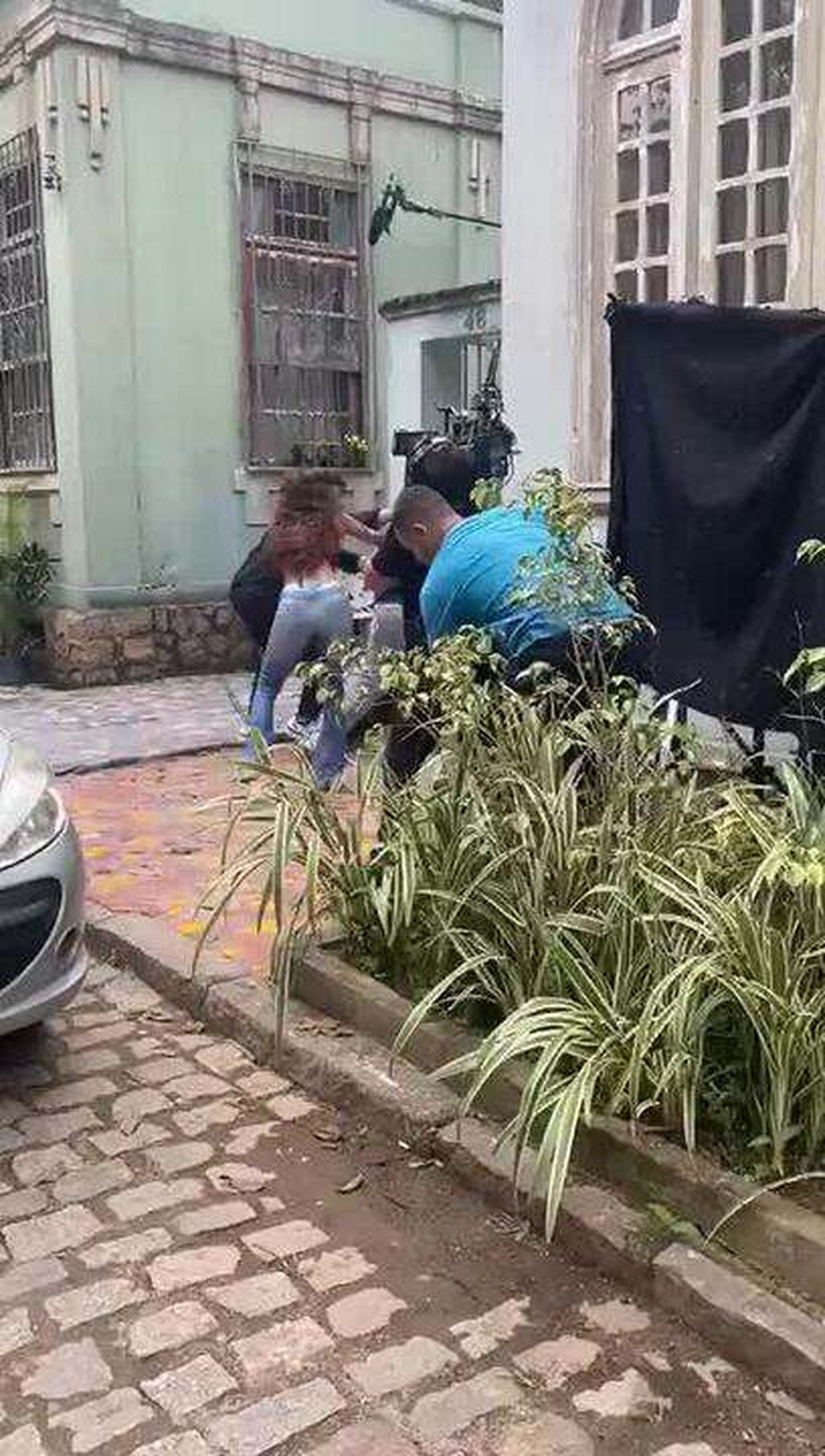 Nando Cunha mostra bastidores de briga de Oto e Ari em Travessia ...