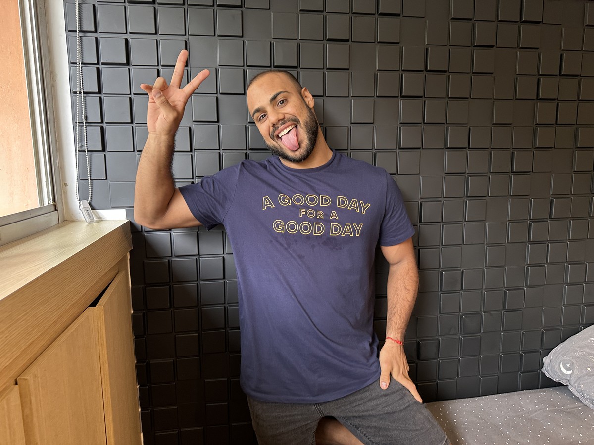 Marcus Vinicius, do BBB 24, tem quadro sobre BBB no quarto e já ...