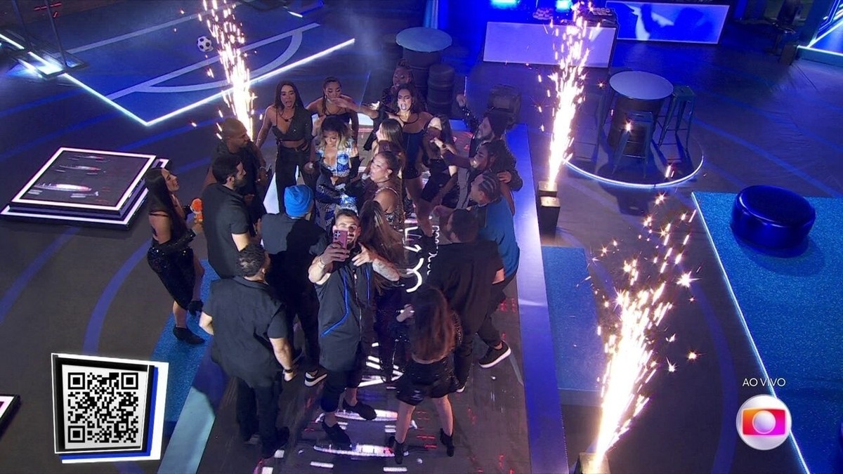 Começa a quarta Festa do BBB 24 com shows de Valesca Popozuda, Tati ...