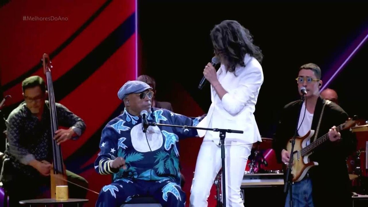 Milton Nascimento e Simone emocionam no Melhores do Ano; cantora ...