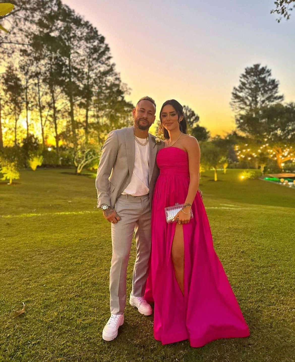Neymar pede perdão a Bruna Biancardi após boatos de traição e recebe ...