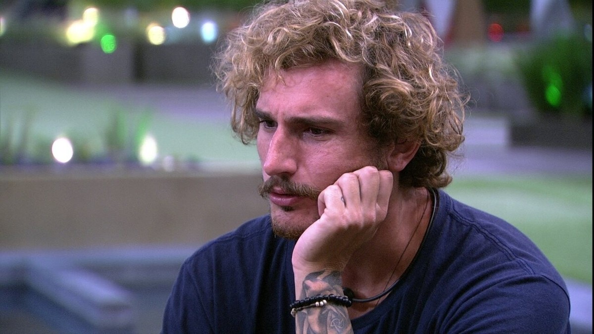 Alan relembra quando resgatou cachorro na rua | casa bbb | gshow