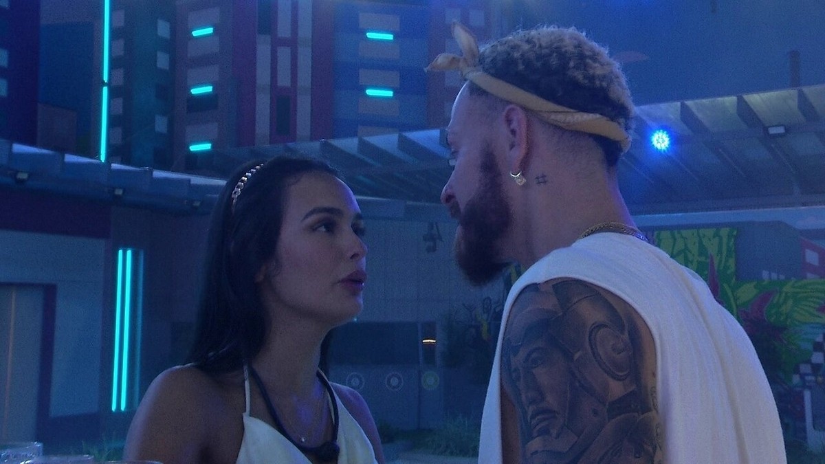 Larissa e Fred têm nova DR e fãs especulam motivo | dentro da casa | gshow