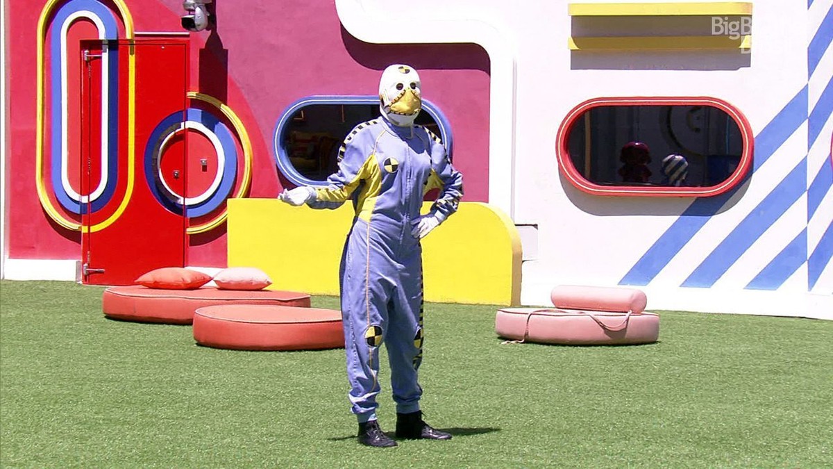 Brothers recebem visita especial de Dummy no BBB 22 | tempo real | gshow