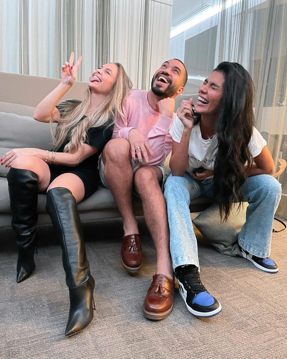 Pocah posta reencontro de ex-BBBs com Carla Diaz, Thaís Braz e Gil do ...