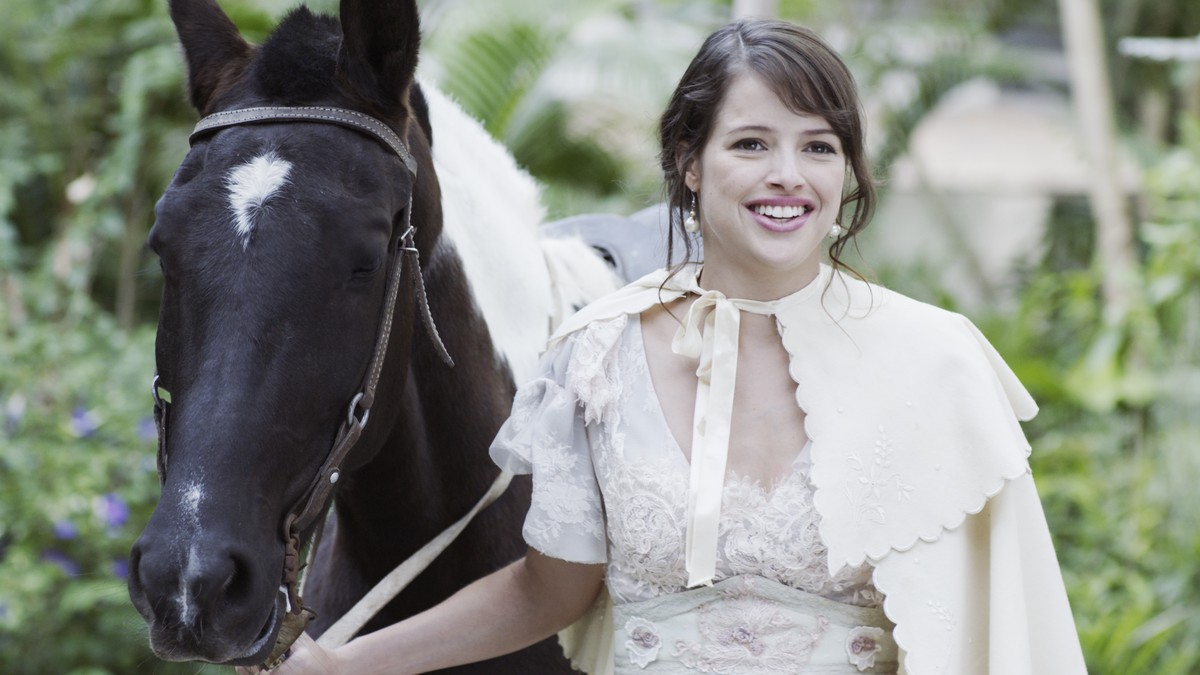 Ema surpreende a todos ao decidir se mudar para São Paulo | vem por aí ...