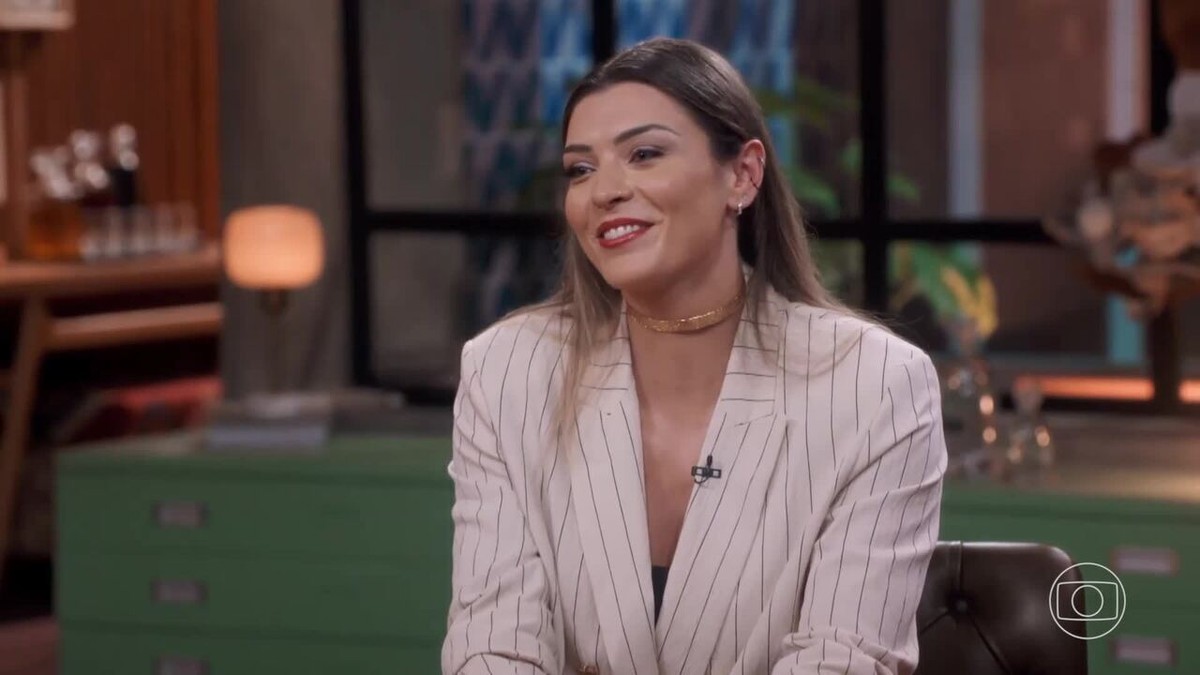 Rosamaria, musa do vôlei, comenta post que viralizou por mentira e revela que a mãe não assiste ...