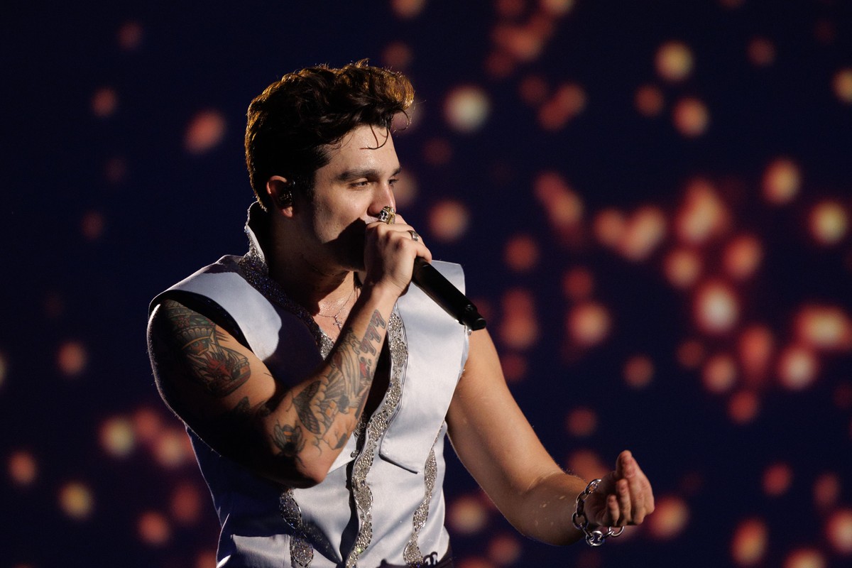 Luan Santana lança primeiro volume de projeto inspirado nas fases da ...