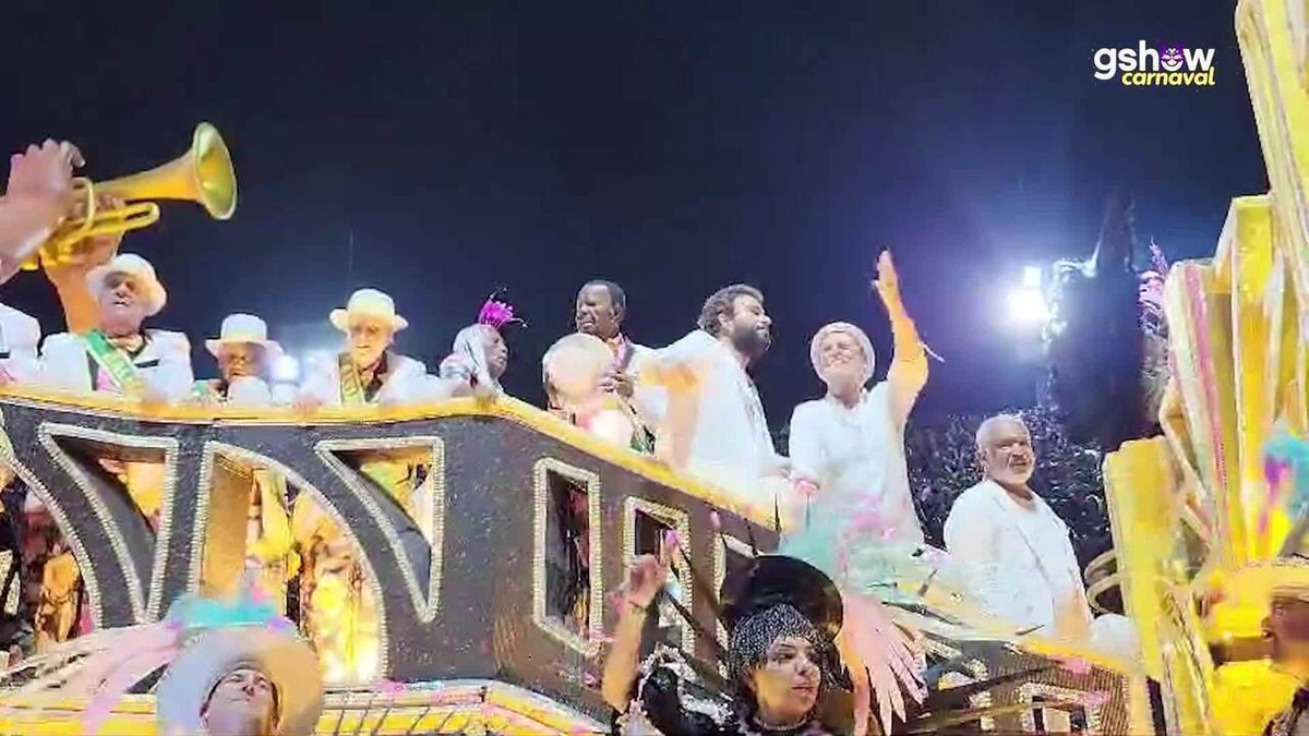 Carro repleto de artistas faz homenagem a Alcione na Sapucaí | 2024 | gshow