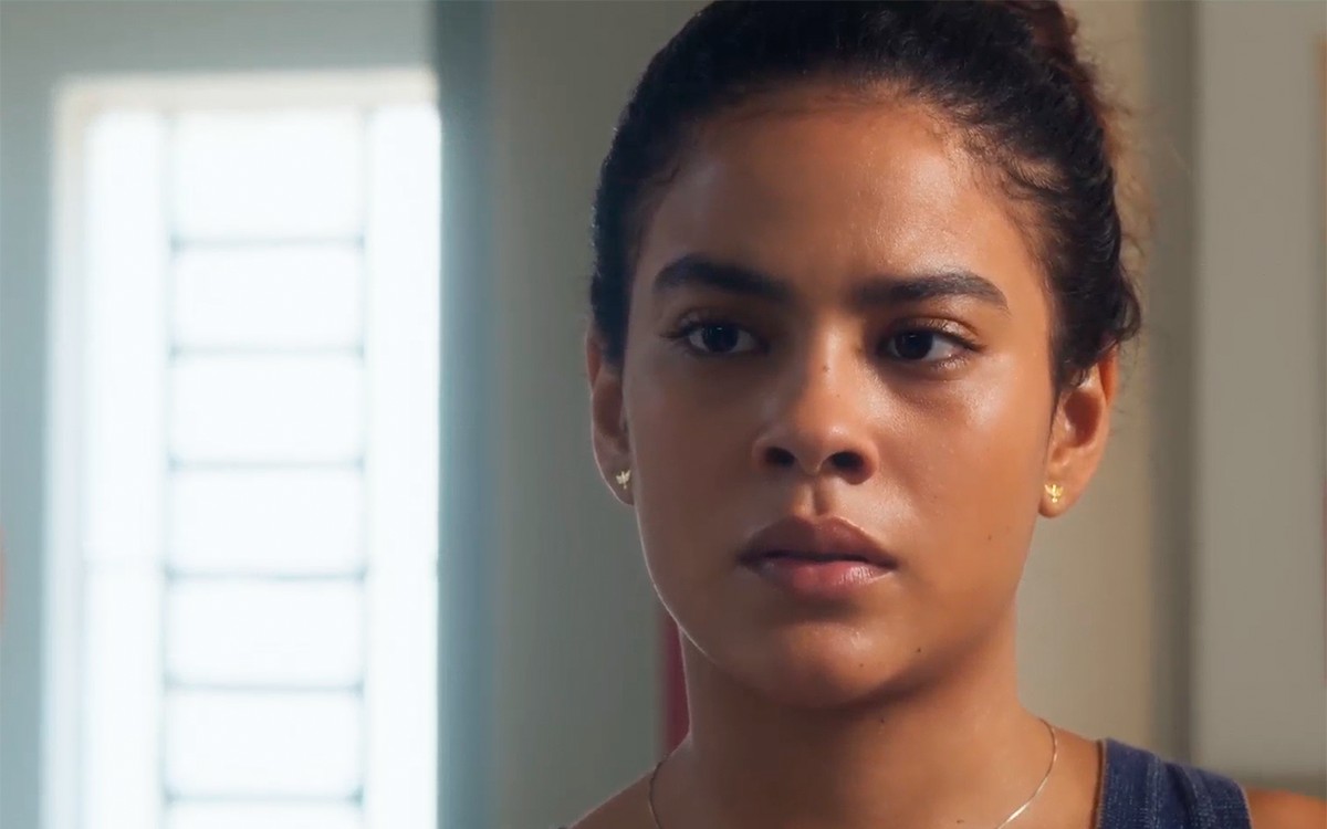 Em Vai na Fé, Jenifer descobre que suposto pai é drag queen | vem por ...