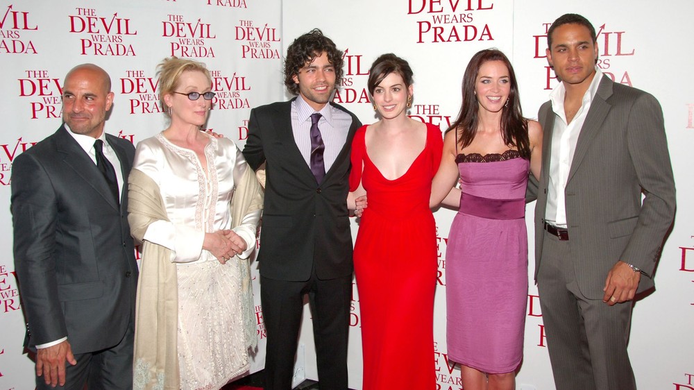 O Diabo Veste Prada Compare Os Looks Do Elenco Na Première Do Primeiro
