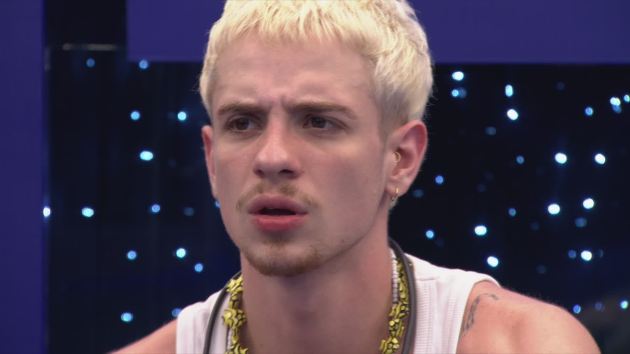 Juliano Floss fala em 'plantas' e comenta postura de sister: 'O dia ...