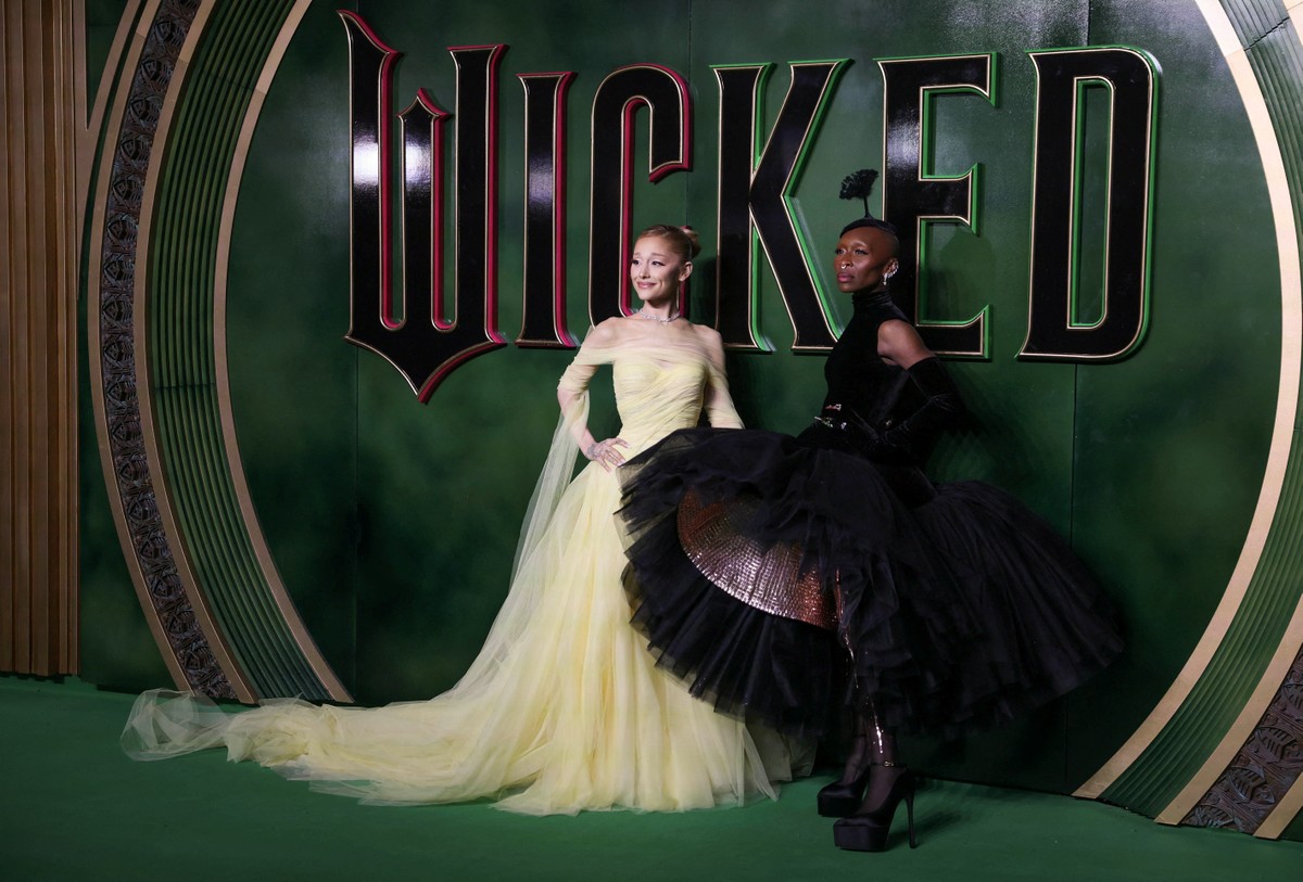 Ariana Grande e Cynthia Erivo brilham na premiére de 'Wicked' em ...