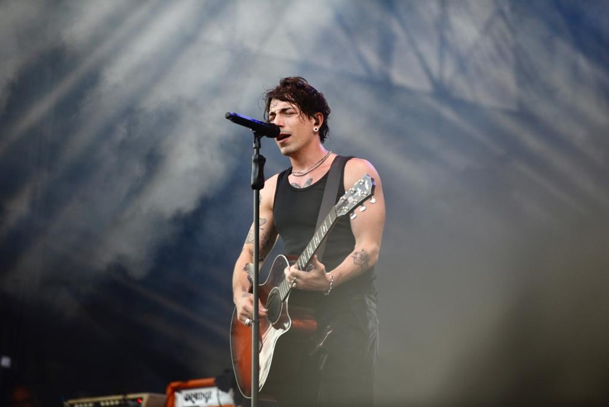 NX Zero faz primeiro show de turnê de reencontro no MITA 2023 e levanta ...