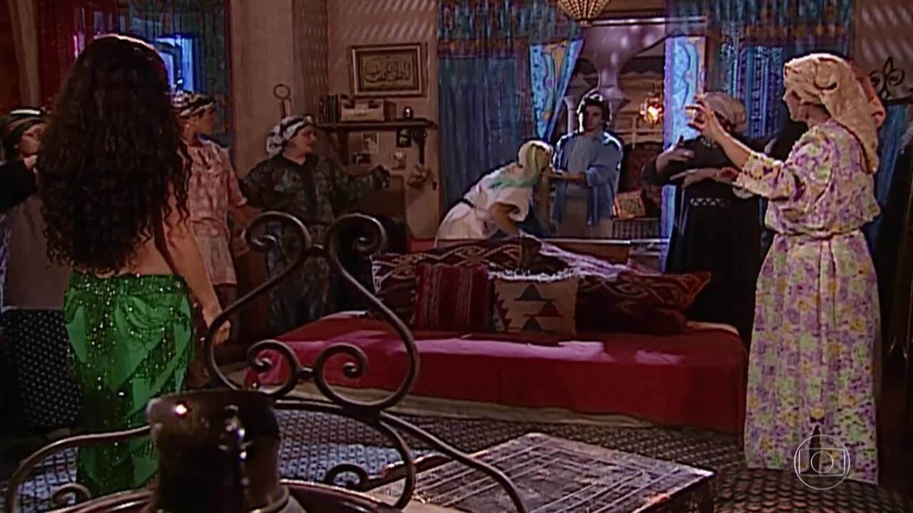 'O Clone': cena icônica de Lucas vendo Jade pela primeira vez faz ...