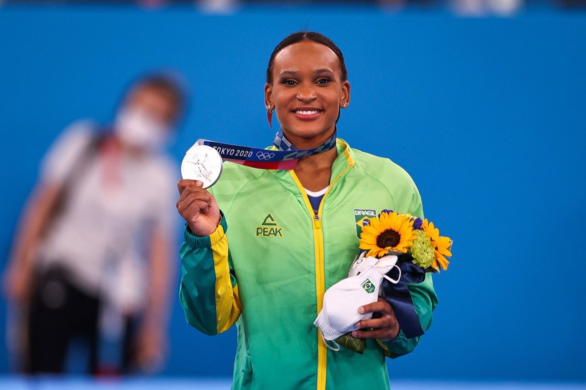 Mãe de Rebeca Andrade, Rosa fala do orgulho da filha medalhista ...