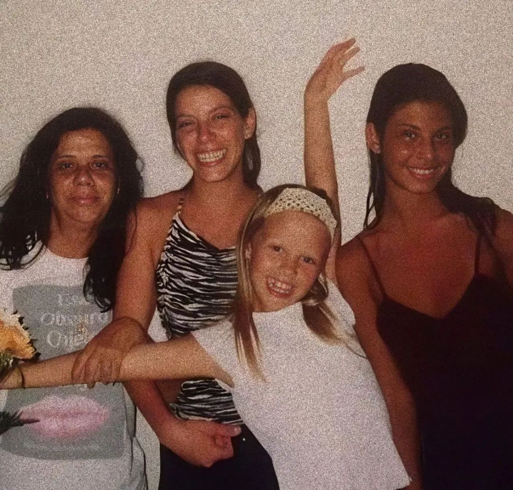 Mia Goth - Ethnicity of Celebs | EthniCelebs.com