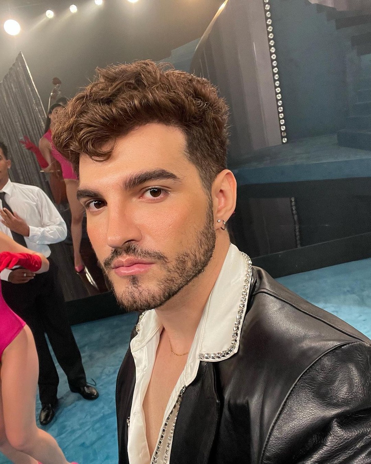 Jão aparece loiro e diz que vai se afastar das redes sociais: 'Distante ...