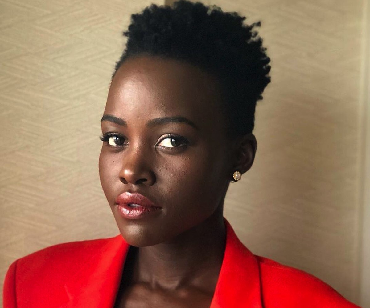 'Rainha de Katwe': Lupita Nyong'o, estrela do filme, arrasa no estilo nas redes sociais; inspire ...