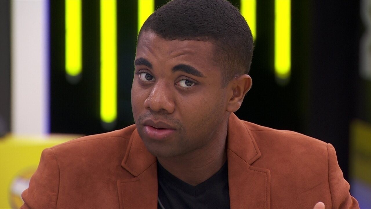 Matteus fala sobre ficar com Isabelle no BBB 24: 'Eu gostaria, só que ...