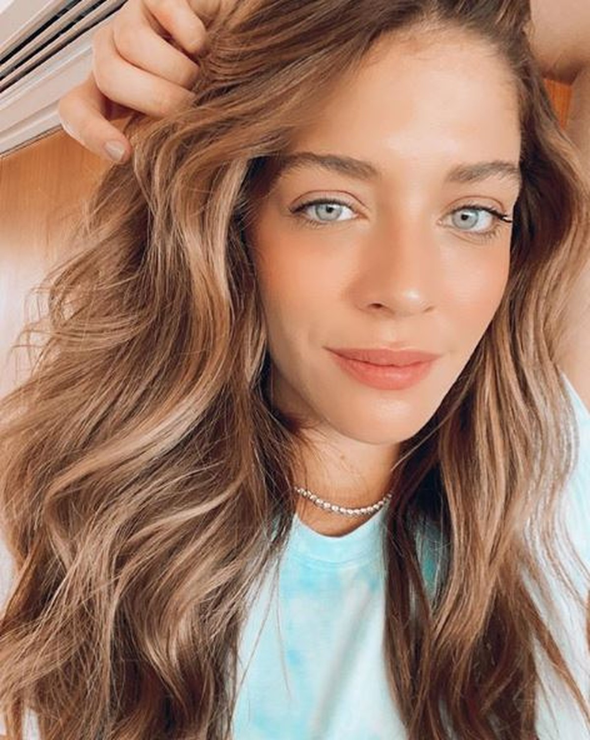 Luma Costa muda o visual na quarentena: 'Qual será a próxima que eu vou ...