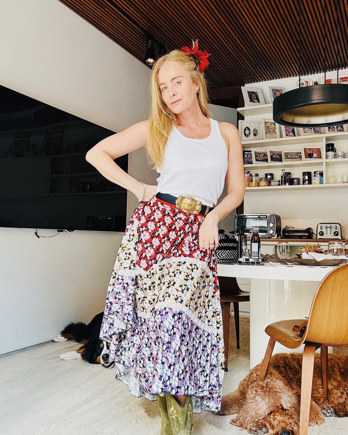 Angélica exibe look junino para arraiá na escola da filha, Eva: 'Todo ...