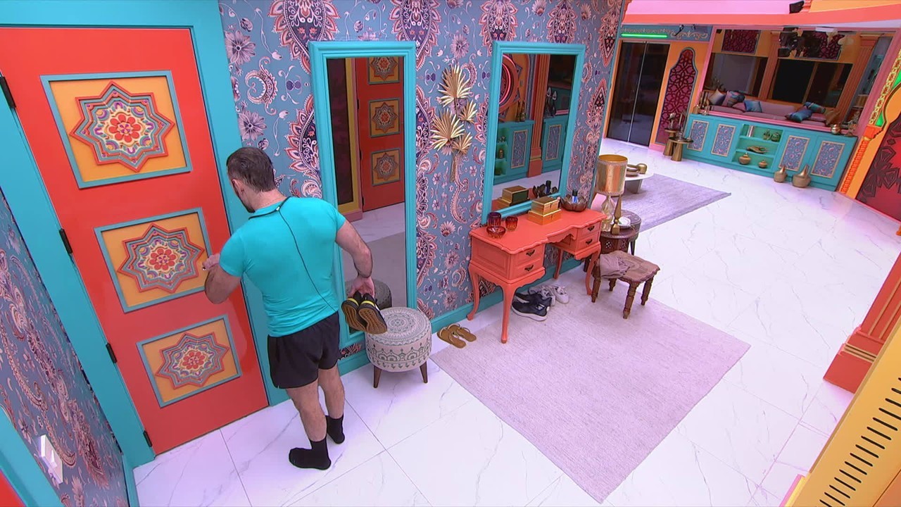 Diego Hypolito se esconde para escutar conversa de adversários atrás da ...