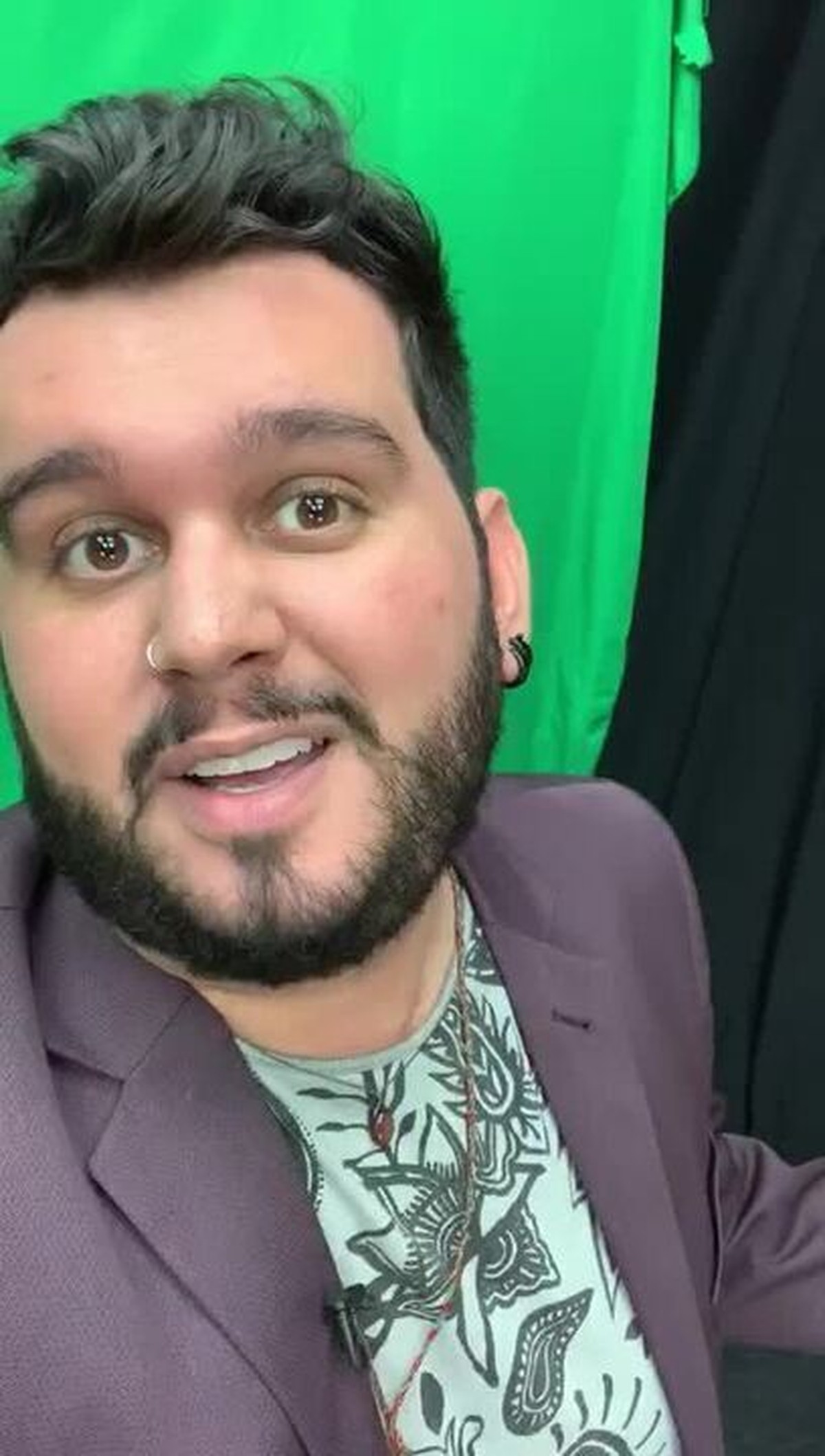 O que não pode faltar em um guarda roupa genderless? Especialistas do ...