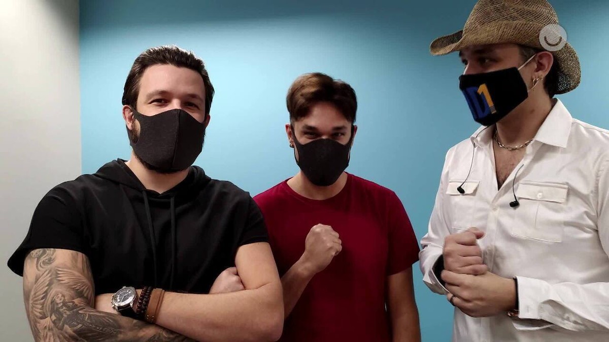 KLB completa 21 anos de carreira e avisa aos fãs: 'Se liga que esse ano ...