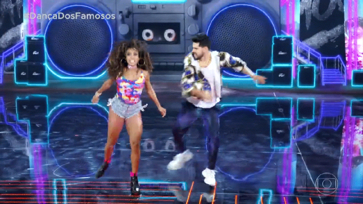 Dandara Mariana explica tropeço em coreografia do funk: 'É um passo ...