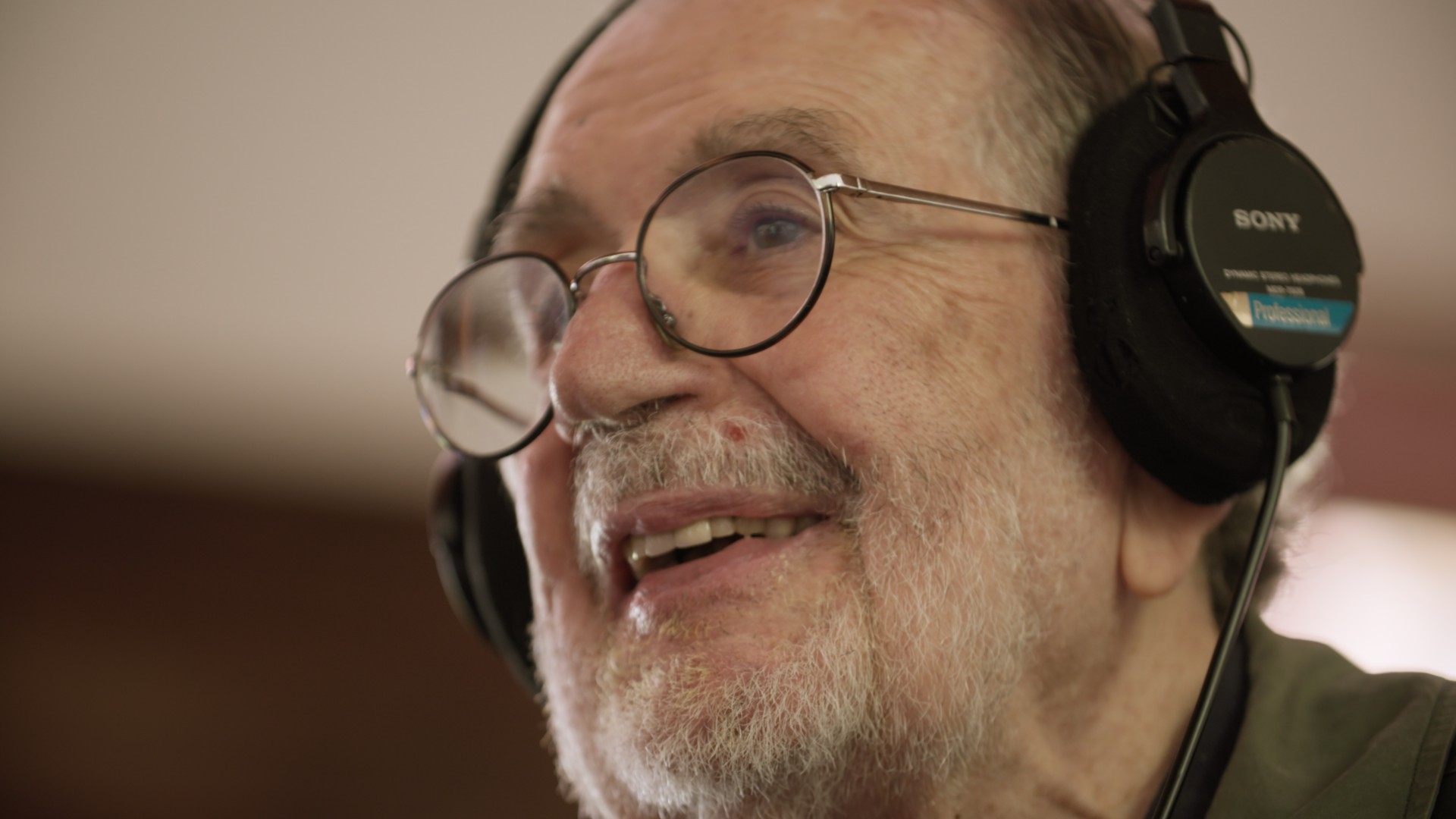 Filha e viúva choram com estreia de documentário sobre Cacá Diegues, em ...