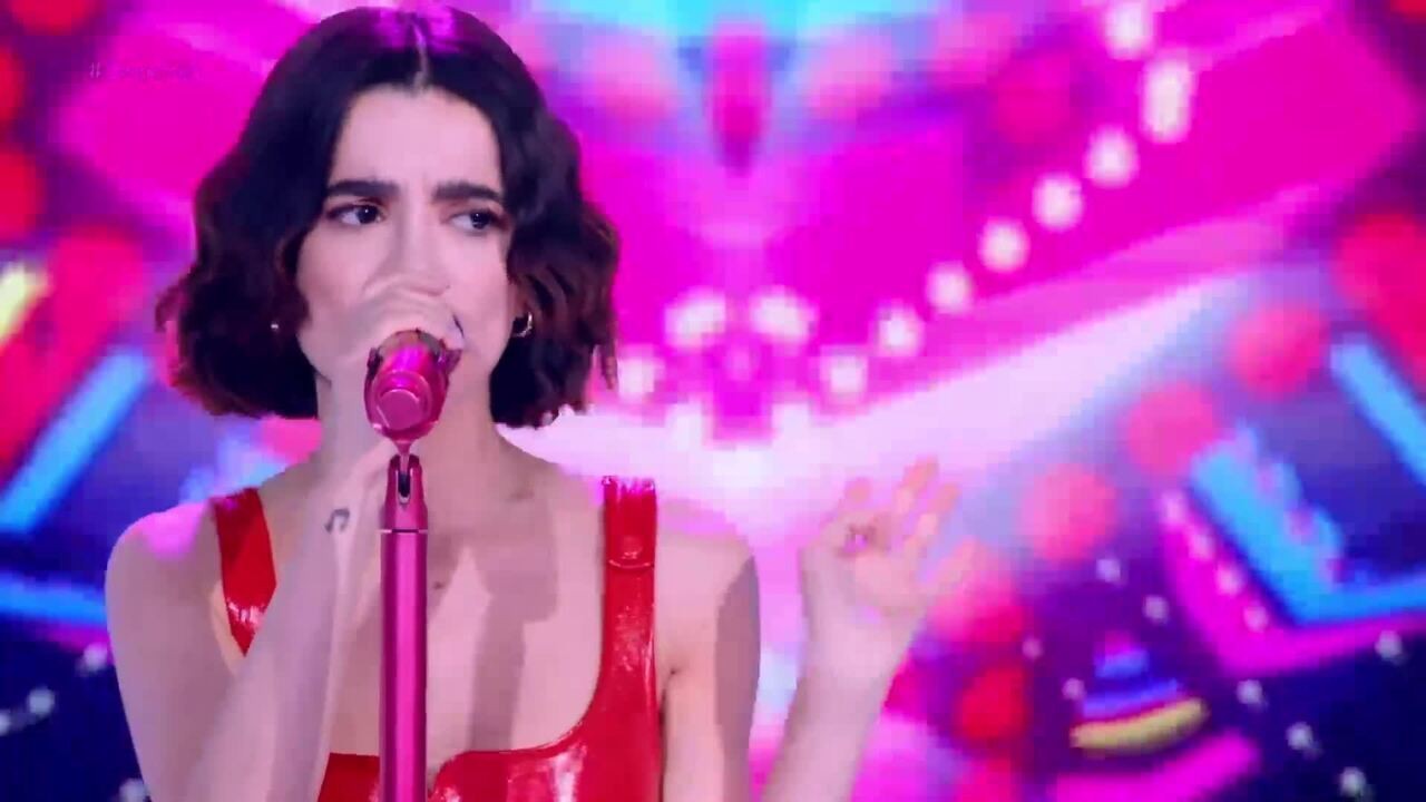 Manu Gavassi reúne ex-BBBs e o namorado durante show em São Paulo | Gshow