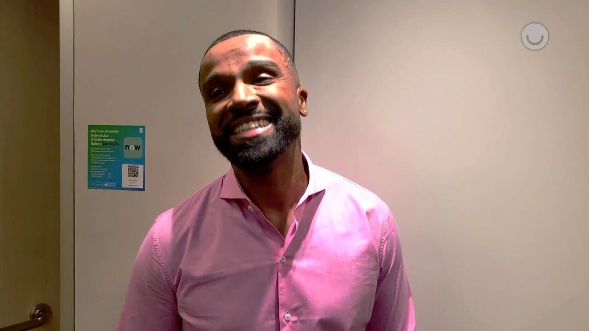 Alexandre Pires está vendo os filhos crescerem na quarentena ...