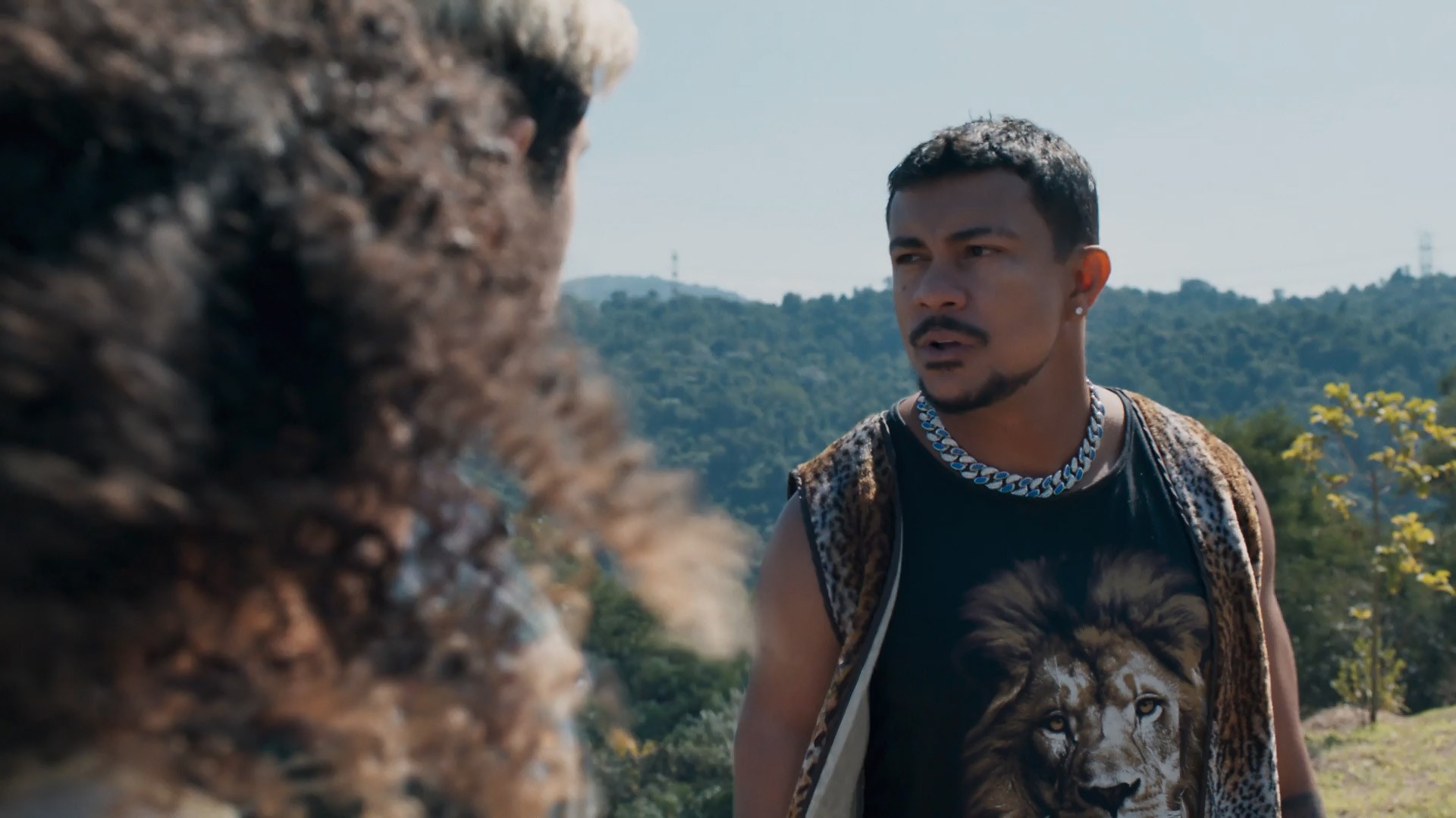 Três Graças: Bagdá aterroriza Raul e Joélly | Gshow