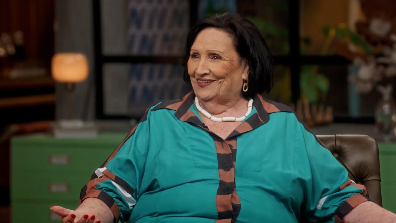 Após cirurgia no joelho, Dona Déa Lúcia tem alta médica | Gshow