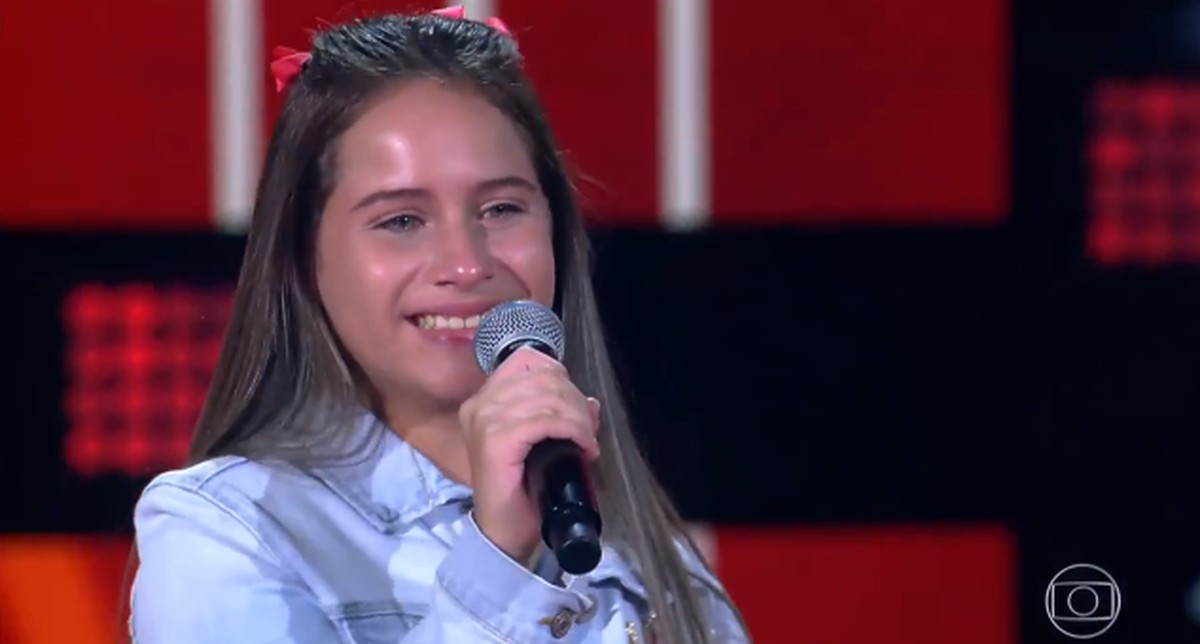 Anabella Moura conta influência da família na música e relembra emoção ...