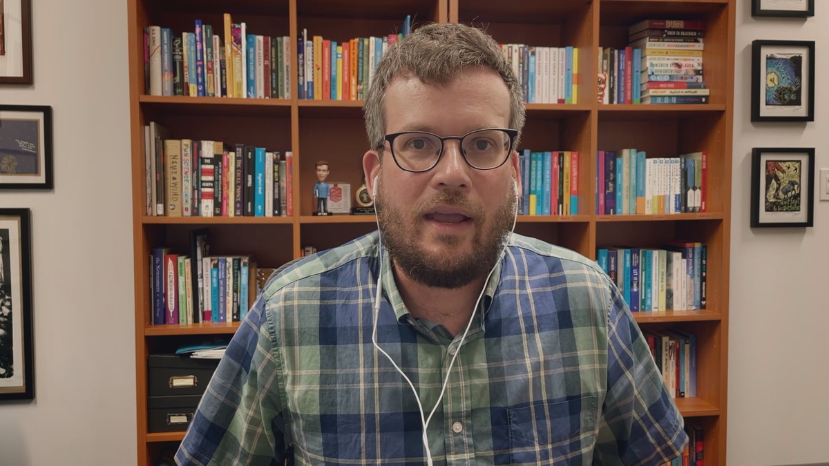 John Green diz que não se preparou pra Covid-19, mesmo tendo falado ...