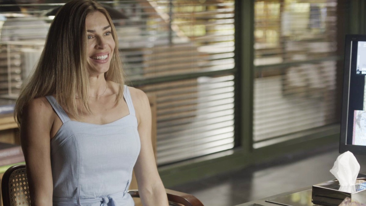 Alberto leva Paloma para conhecer a editora, e Nana se incomoda | vem ...