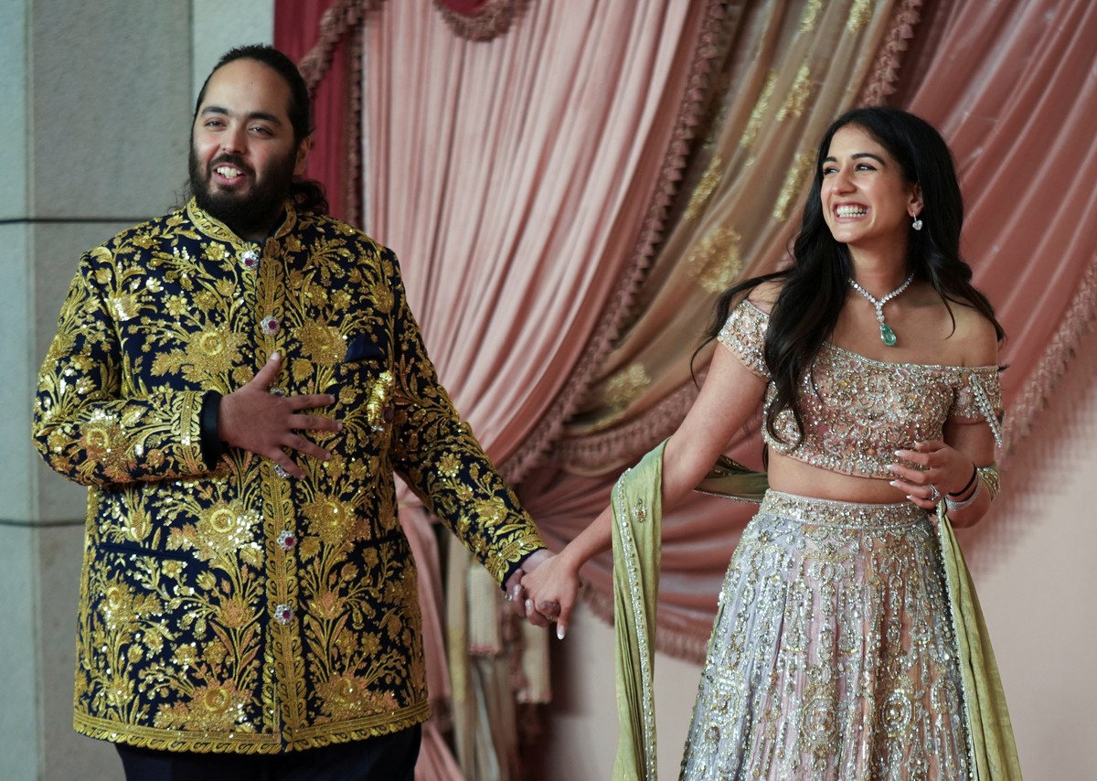 Festa de pré-casamento de um dos homens mais ricos da Ásia reúne astros ...